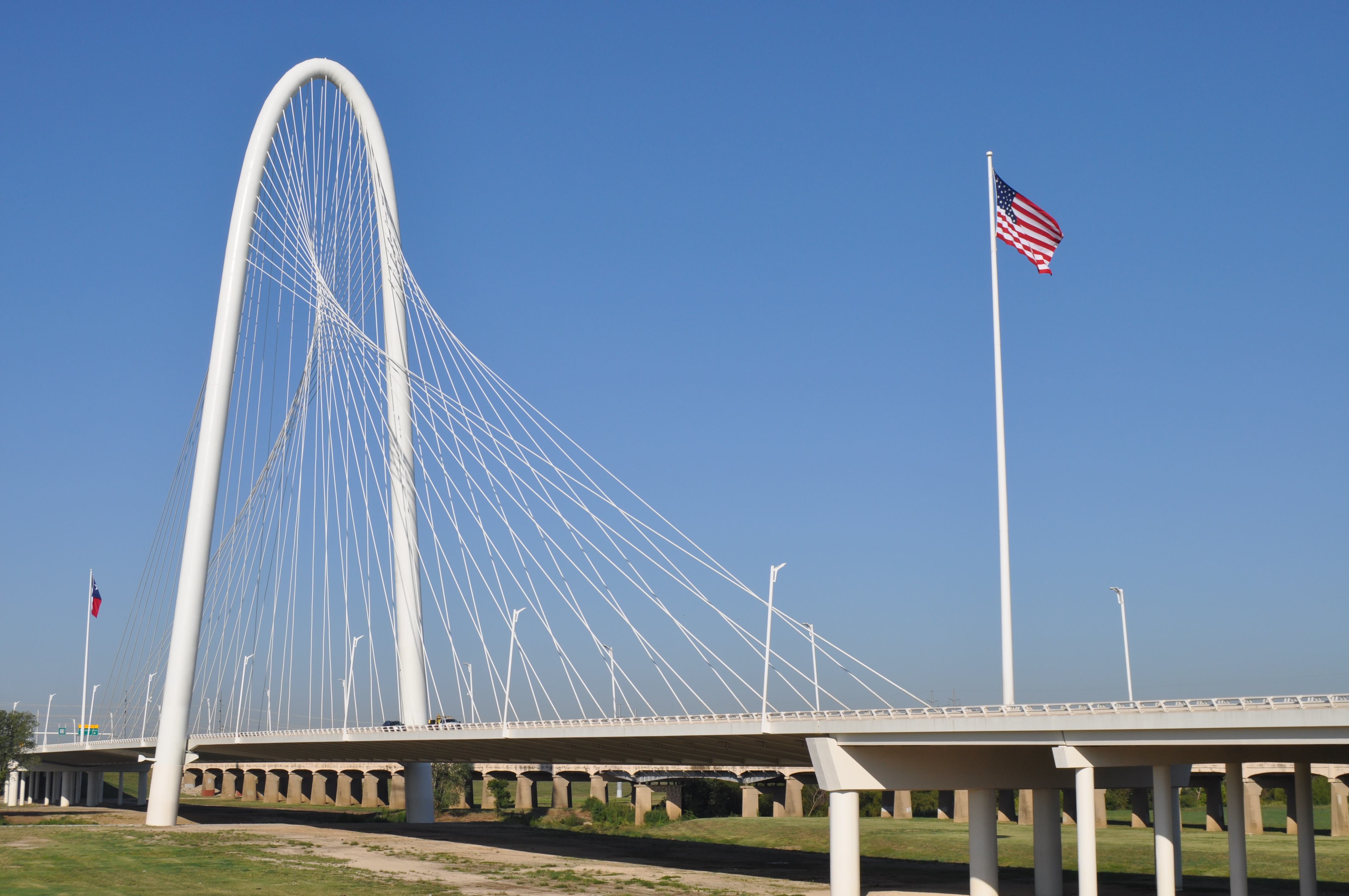 Santiago Calatrava's Margaret Hunt Hill Bridge in Dallas | Architect ...