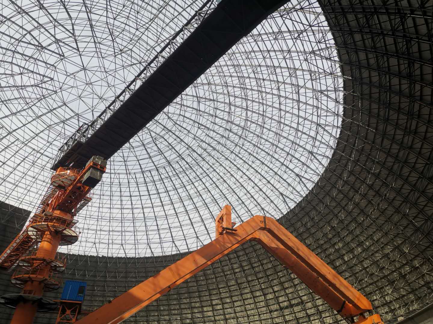 Large-span steel structure space frame building roof | Architect Magazine