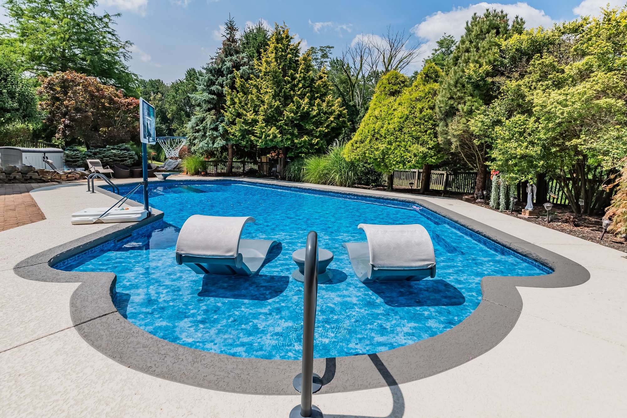 Vinyl-Liner Pools Before and After| Pool & Spa News