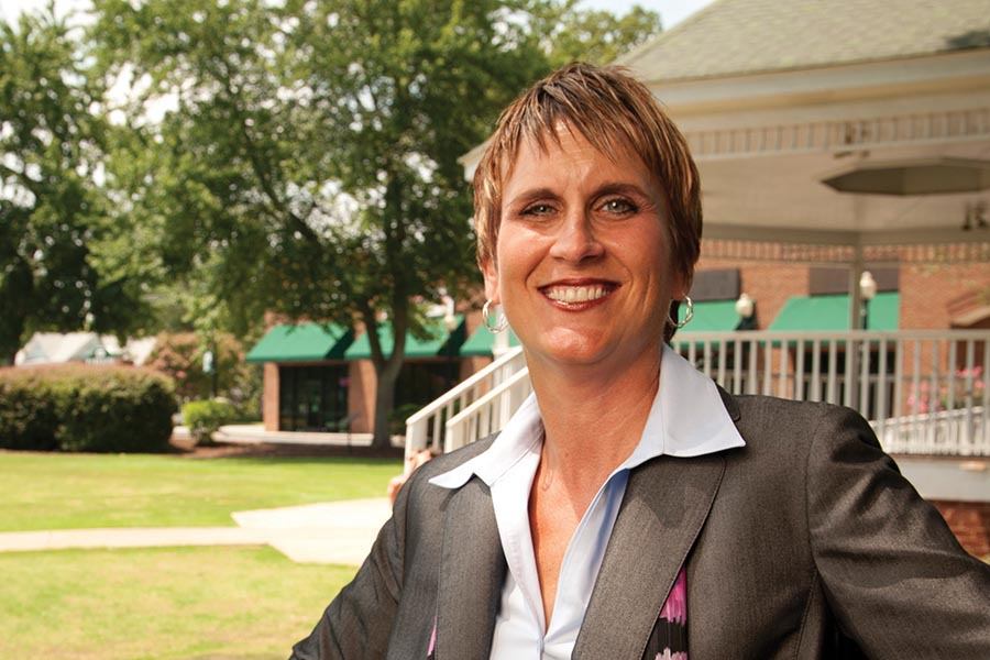 Linda Masterson Named Regional Vice President at Carroll Organization ...