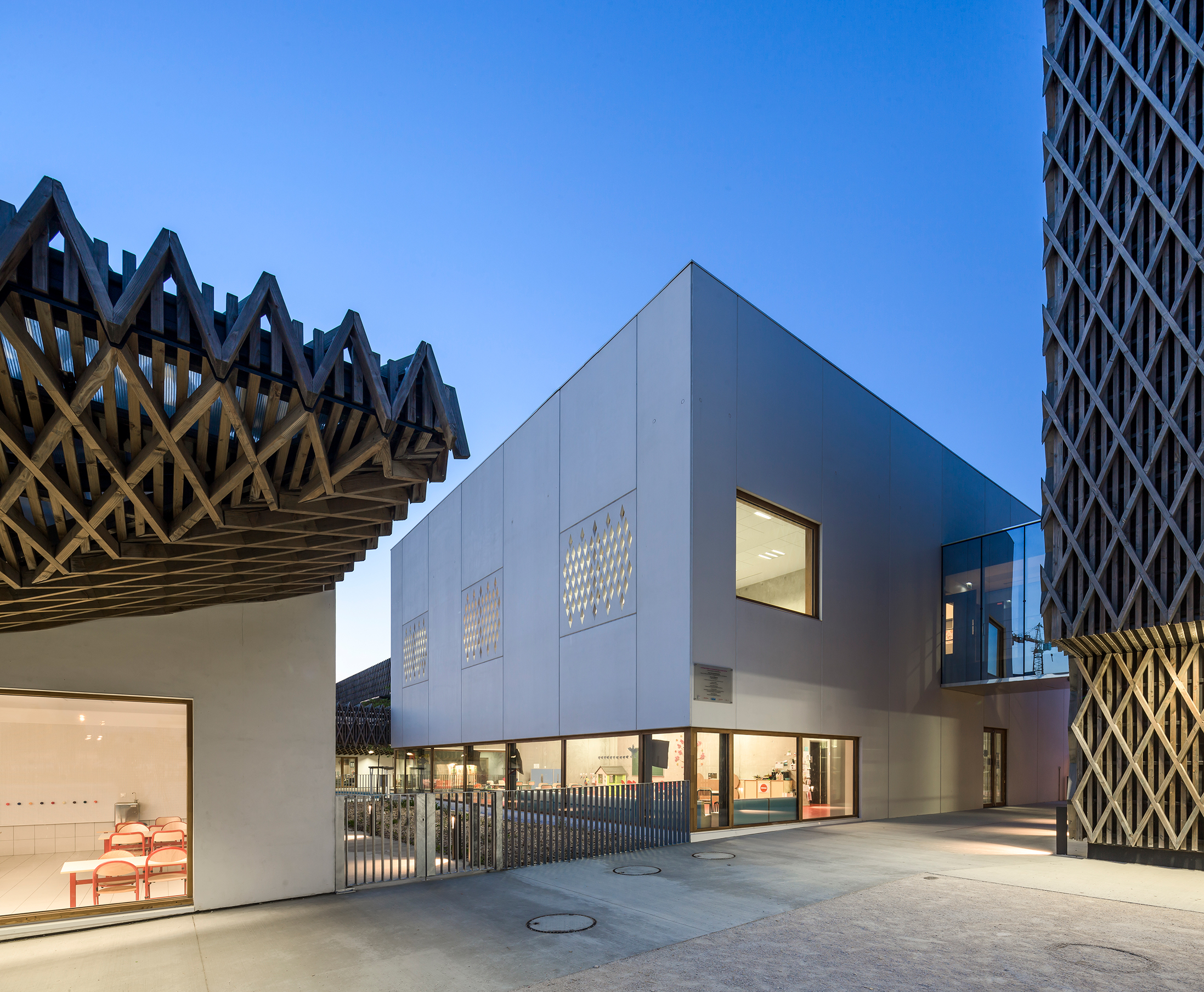 MON | Builder Magazine