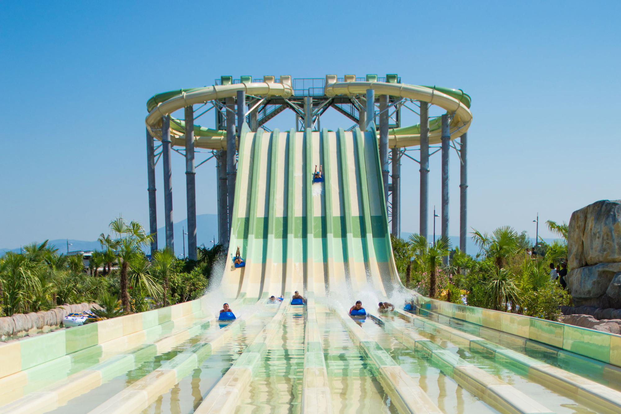 Splashworld Waterpark Debuts In Provence Aquatics International Magazine Splashworld Waterpark Debuts In Provence Aquatics International Magazine