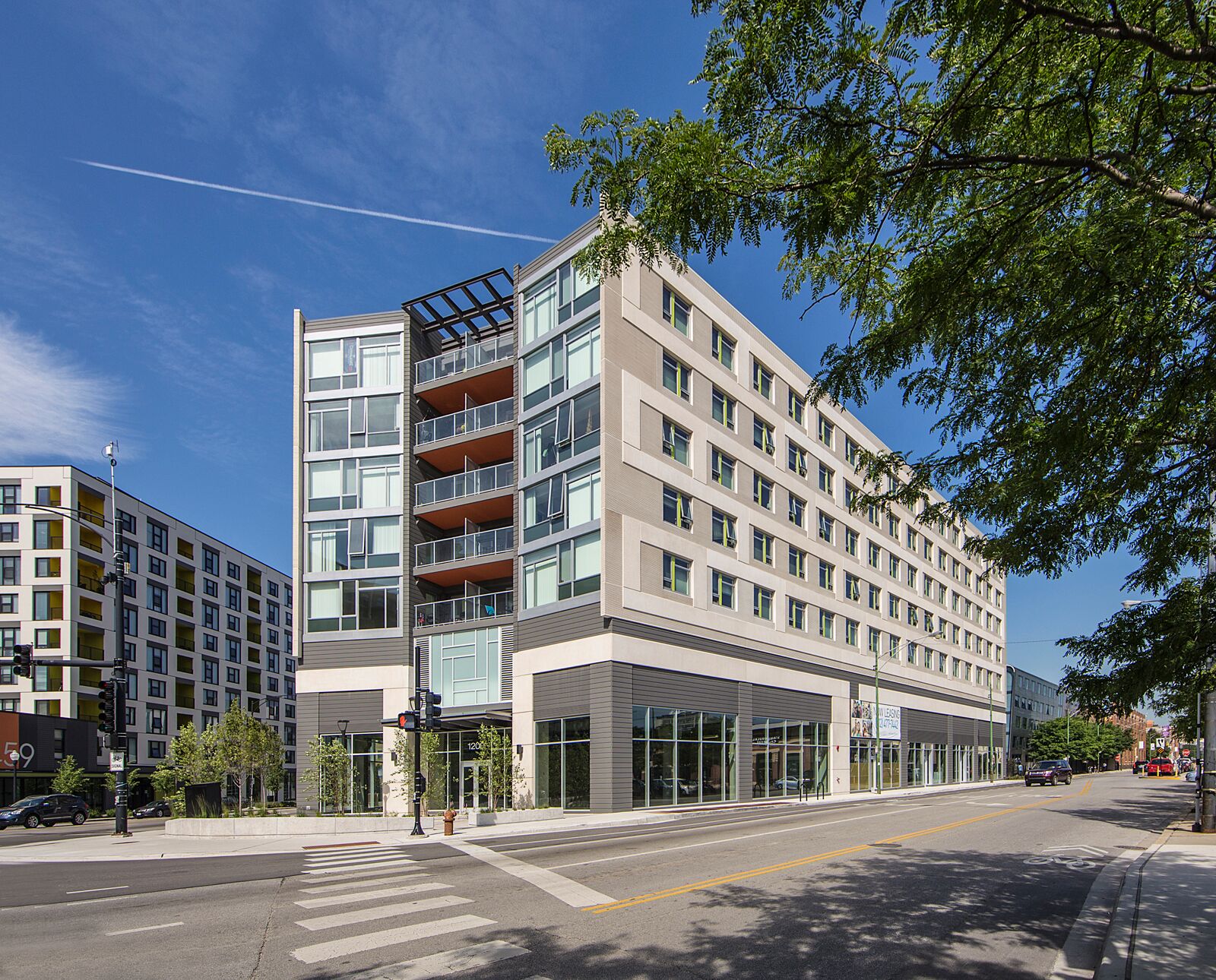 Mixed-Income Mid-Rise Brings Civic, Design Sense to Chicago ...