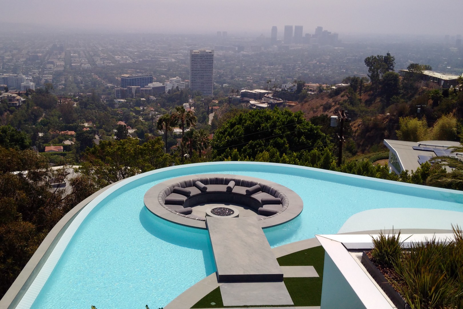 Collaboration Between McClean Design and Riviera Pools and Spas Wins ...