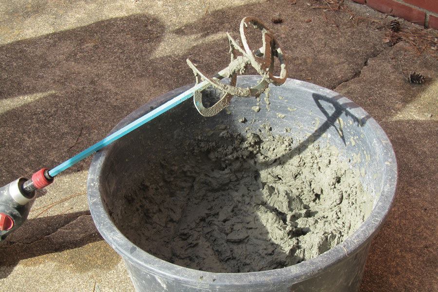 Review: Collomix Xo 4 Portable Power Mixer | JLC Online