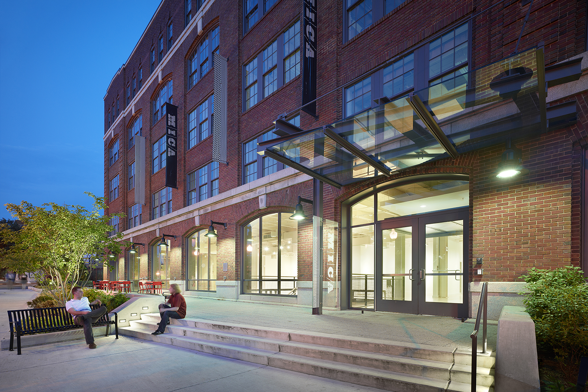 Fred Lazarus IV Center (Graduate Studio Center, Maryland Institute ...