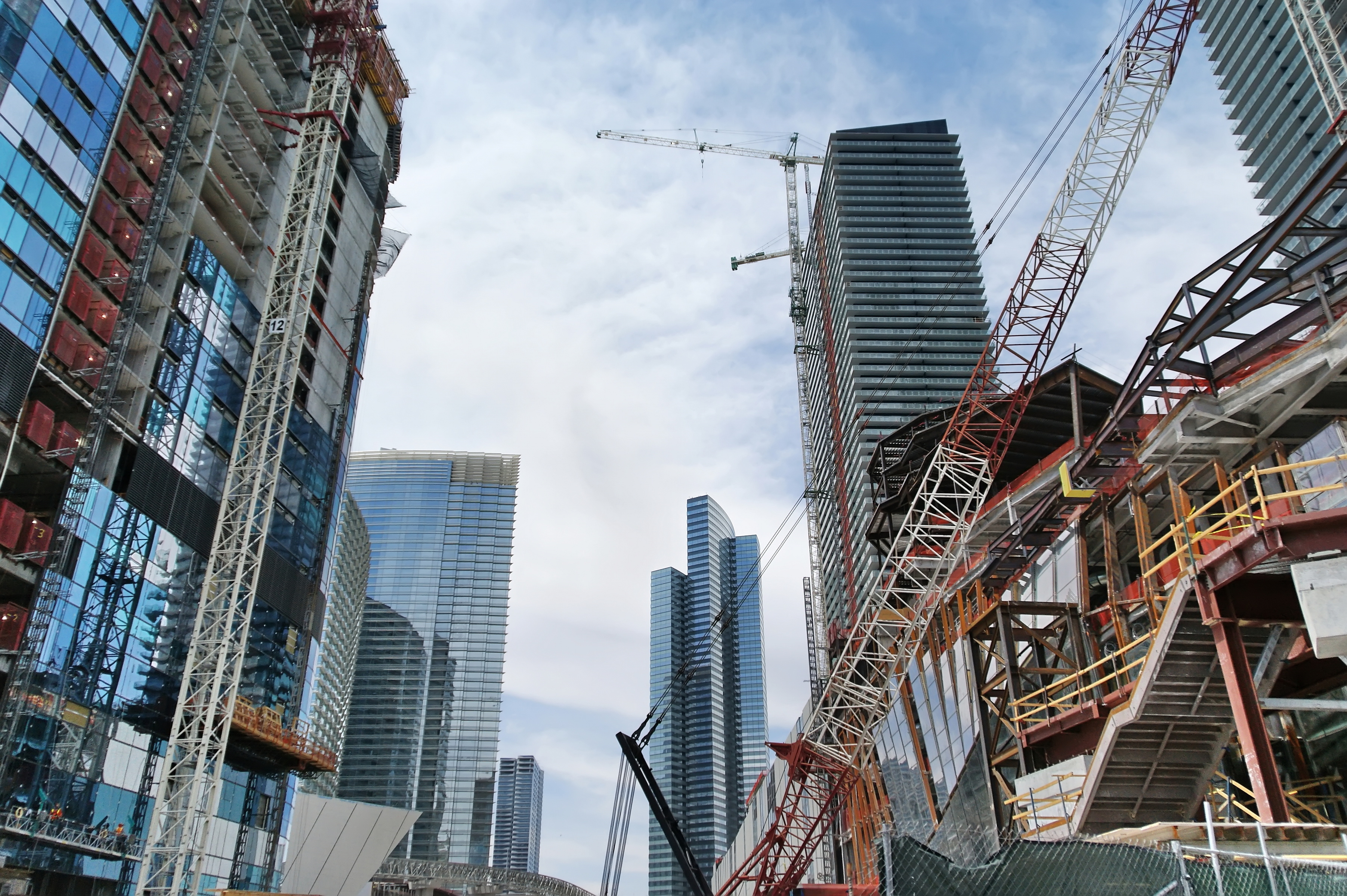 California Housing Problems Are Spilling Across Its Borders | Builder ...